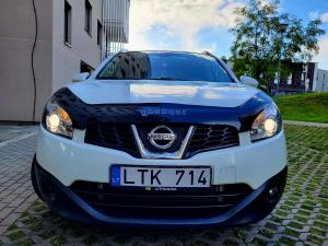 White Nissan qashqai+2 2010 in Vilnius, with an engine capacity of 2.00 L and mileage of 296 thousand km for 3250 €, photo 4 on AUTOMOTO.COM.LV