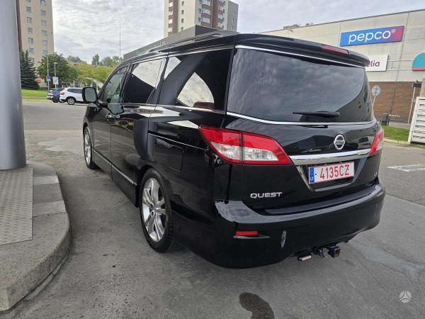 Nissan Quest 2012 in Panevezys on AUTOMOTO.COM.LV Black Nissan Quest 2012 in Panevezys, with an engine capacity of 3.50 L and mileage of 290 thousand km for 7600 €, photo 5 on AUTOMOTO.COM.LV
