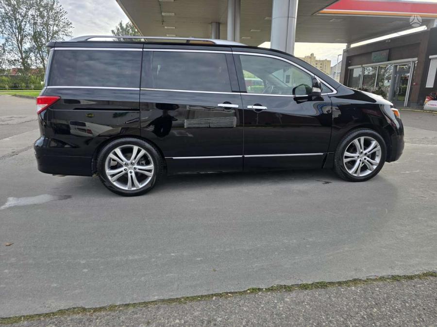 Black Nissan Quest 2012 in Panevezys, with an engine capacity of 3.50 L and mileage of 290 thousand km for 7600 €, photo 7 on AUTOMOTO.COM.LV