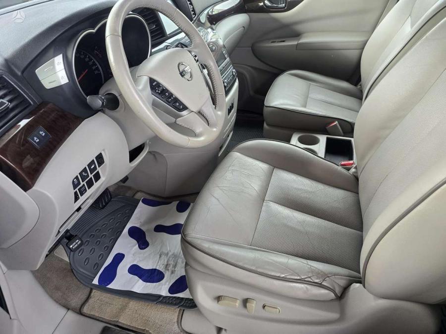Black Nissan Quest 2012 in Panevezys, with an engine capacity of 3.50 L and mileage of 290 thousand km for 7600 €, photo 12 on AUTOMOTO.COM.LV
