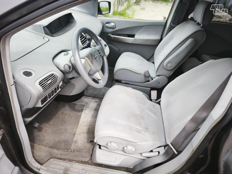 Grey Nissan Quest 2004 in Kaunas, with an engine capacity of 3.50 L and mileage of 265 thousand km for 650 €, photo 6 on AUTOMOTO.COM.LV