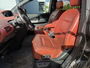 Pelēks Nissan Quest 2004 Rīga, ar dzinēja tilpumu 3.50 L un nobraukumu 121 tūkst. km par 1000 €, foto 12 vietnē AUTOMOTO.COM.LV