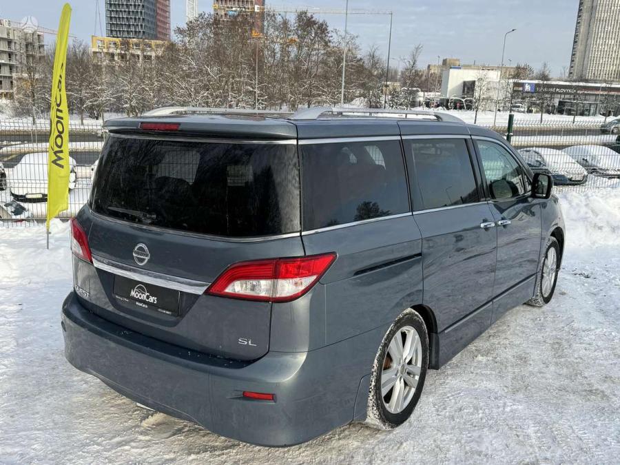 Pelēks Nissan Quest 2011 Viļņa, ar dzinēja tilpumu 3.50 L un nobraukumu 160 tūkst. km par 7400 €, foto 5 vietnē AUTOMOTO.COM.LV