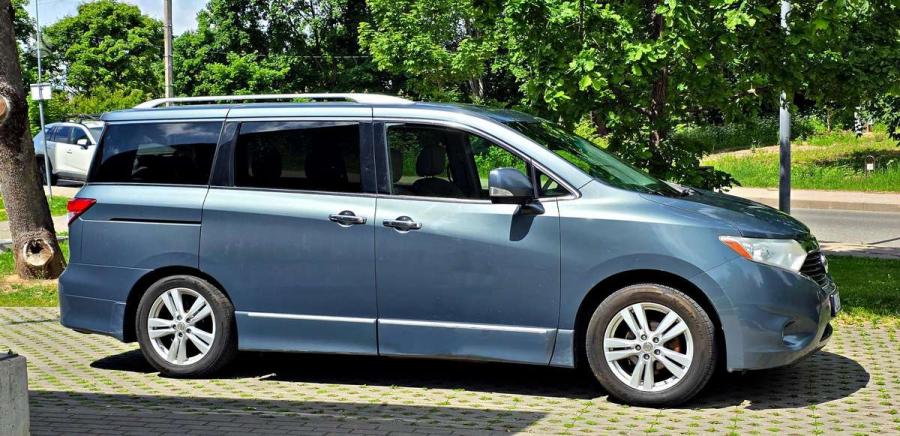 Pelēks Nissan Quest 2011 Viļņa, ar dzinēja tilpumu 3.50 L un nobraukumu 166 tūkst. km par 11500 €, foto 9 vietnē AUTOMOTO.COM.LV