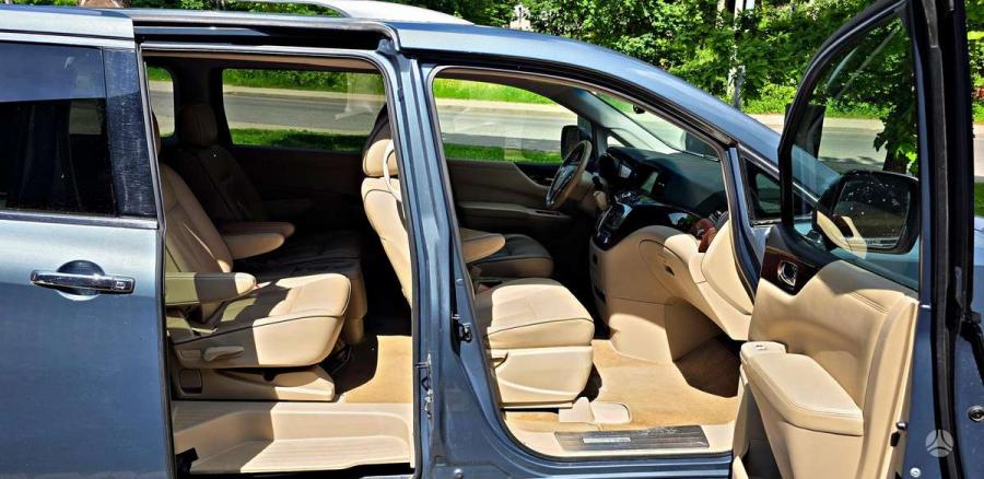 Pelēks Nissan Quest 2011 Viļņa, ar dzinēja tilpumu 3.50 L un nobraukumu 166 tūkst. km par 11500 €, foto 11 vietnē AUTOMOTO.COM.LV