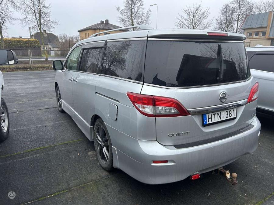 Grey Nissan Quest 2013 in Siauliai, with an engine capacity of 3.50 L and mileage of 180 thousand km for 3500 €, photo 4 on AUTOMOTO.COM.LV