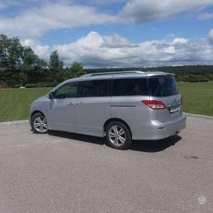 Pelēks Nissan Quest 2014 Kauņa, ar dzinēja tilpumu 3.50 L un nobraukumu 231 tūkst. km par 11900 €, foto 3 vietnē AUTOMOTO.COM.LV