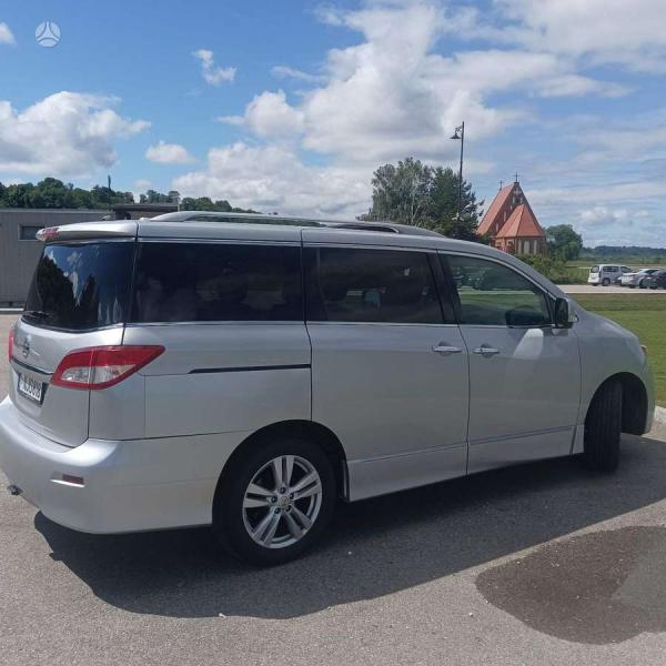 Grey Nissan Quest 2014 in Kaunas, with an engine capacity of 3.50 L and mileage of 231 thousand km for 11900 €, photo 5 on AUTOMOTO.COM.LV