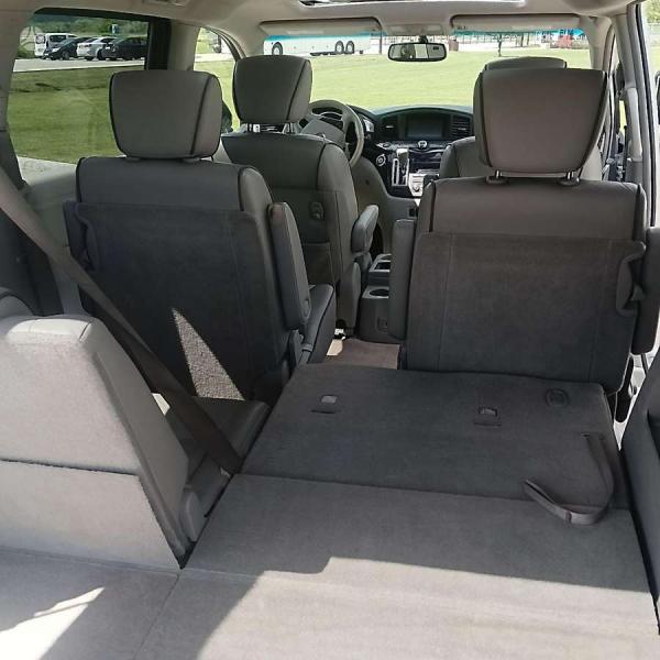 Grey Nissan Quest 2014 in Kaunas, with an engine capacity of 3.50 L and mileage of 231 thousand km for 11900 €, photo 10 on AUTOMOTO.COM.LV