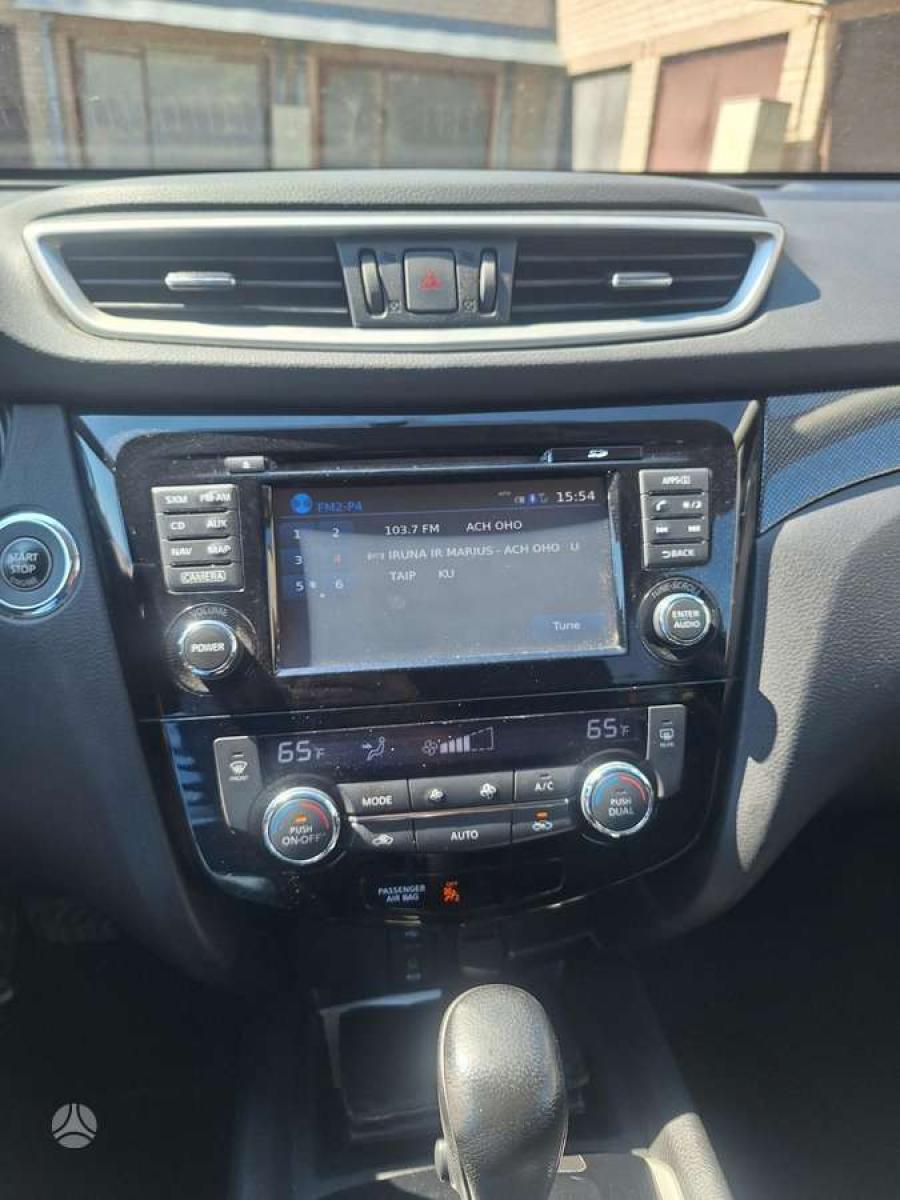Black Nissan Rogue 2016 in Palanga, with an engine capacity of 2.49 L and mileage of 140 thousand km for 9500 €, photo 15 on AUTOMOTO.COM.LV