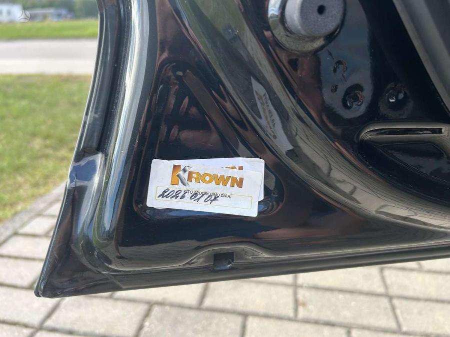 Black Nissan Rogue 2017 in Prienai, with an engine capacity of 2.50 L and mileage of 73 thousand km for 10950 €, photo 28 on AUTOMOTO.COM.LV