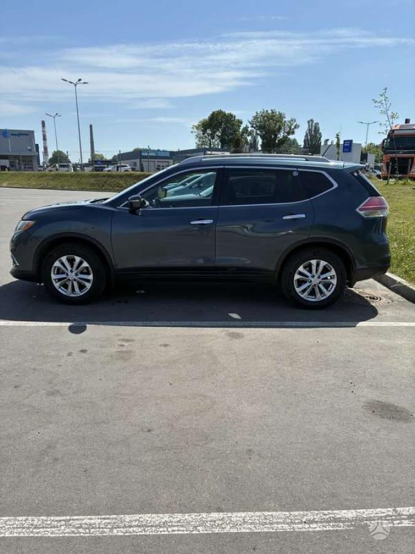 Blue Nissan Rogue 2015 in Klaipeda, with an engine capacity of 2.49 L and mileage of 154 thousand km for 6500 €, photo 2 on AUTOMOTO.COM.LV
