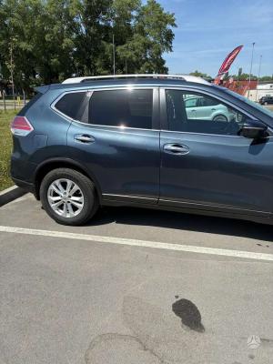 Zils Nissan Rogue 2015 Klaipėda, ar dzinēja tilpumu 2.49 L un nobraukumu 154 tūkst. km par 6500 €, foto 4 vietnē AUTOMOTO.COM.LV