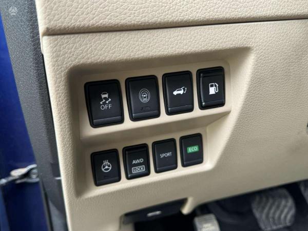 Zils Nissan Rogue 2018 Kauņa, ar dzinēja tilpumu 2.00 L un nobraukumu 168 tūkst. km par 9200 €, foto 11 vietnē AUTOMOTO.COM.LV