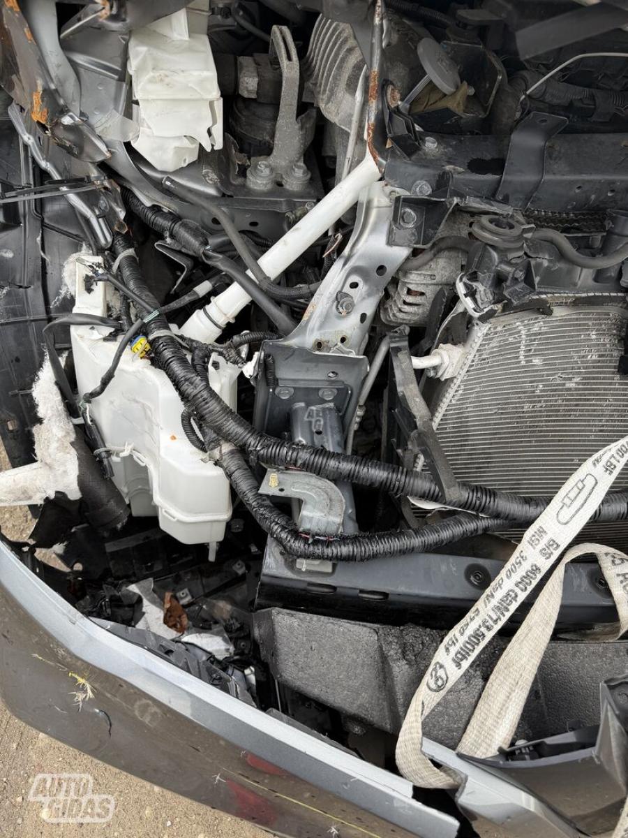 Nissan Rogue 2019 Klaipėda, ar dzinēja tilpumu 2.50 L un nobraukumu 162 tūkst. km par 6300 €, foto 12 vietnē AUTOMOTO.COM.LV