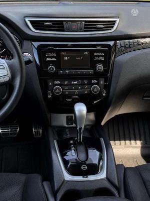Grey Nissan Rogue 2015 in Klaipeda, with an engine capacity of 2.49 L and mileage of 154 thousand km for 8500 €, photo 12 on AUTOMOTO.COM.LV