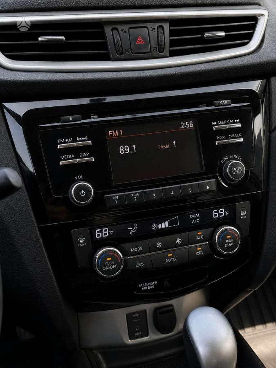 Grey Nissan Rogue 2015 in Klaipeda, with an engine capacity of 2.49 L and mileage of 154 thousand km for 8500 €, photo 13 on AUTOMOTO.COM.LV