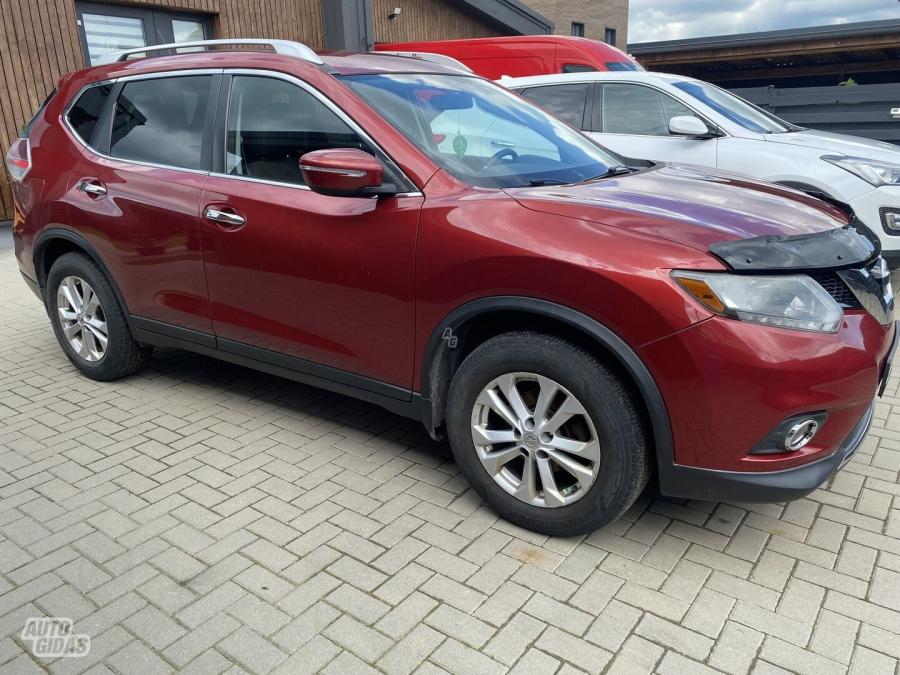 Red Nissan Rogue 2015 in Vilnius, with an engine capacity of 2.50 L and mileage of 147 thousand km for 7500 €, photo 6 on AUTOMOTO.COM.LV