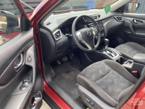Red Nissan Rogue 2015 in Vilnius, with an engine capacity of 2.50 L and mileage of 147 thousand km for 7500 €, photo 12 on AUTOMOTO.COM.LV
