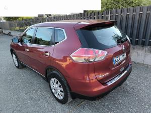 Sarkans Nissan Rogue 2015 Šauļi, ar dzinēja tilpumu 2.49 L un nobraukumu 151 tūkst. km par 8100 €, foto 4 vietnē AUTOMOTO.COM.LV