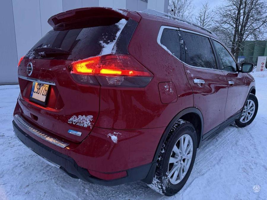 Sarkans Nissan Rogue 2017 Kauņa, ar dzinēja tilpumu 2.00 L un nobraukumu 180 tūkst. km par 8950 €, foto 15 vietnē AUTOMOTO.COM.LV