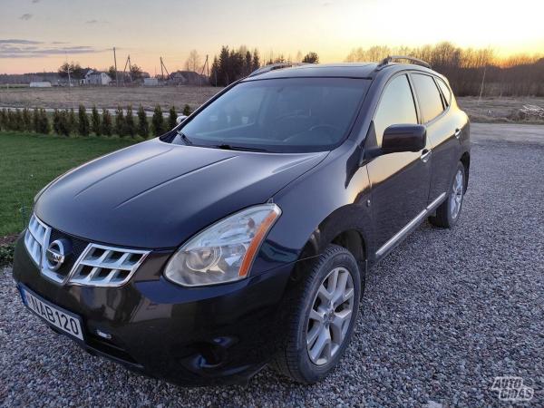 Violets Nissan Rogue 2013 Klaipėda, ar dzinēja tilpumu 2.50 L un nobraukumu 133 tūkst. km par 5550 €, foto 1 vietnē AUTOMOTO.COM.LV