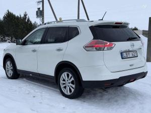 White Nissan Rogue 2015 in Kaunas, with an engine capacity of 2.49 L and mileage of 145 thousand km for 7750 €, photo 9 on AUTOMOTO.COM.LV