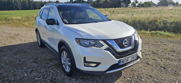 Balts Nissan Rogue 2017 Telšiai, ar dzinēja tilpumu 2.49 L un nobraukumu 117 tūkst. km par 10650 €, foto 1 vietnē AUTOMOTO.COM.LV