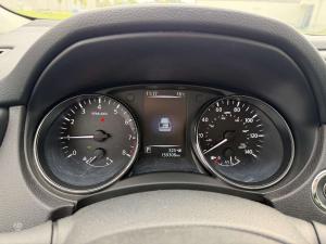 White Nissan Rogue 2017 in Gargzdai, with an engine capacity of 2.50 L and mileage of 159 thousand km for 9500 €, photo 18 on AUTOMOTO.COM.LV