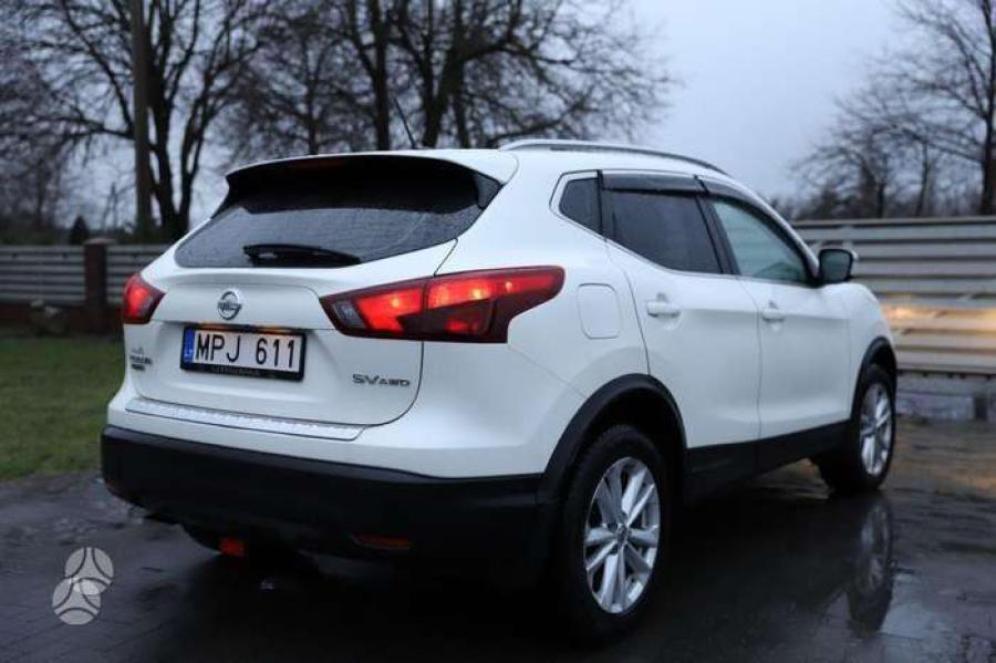 Balts Nissan Rogue 2018 Kėdainiai, ar dzinēja tilpumu 2.00 L un nobraukumu 101 tūkst. km par 9500 €, foto 5 vietnē AUTOMOTO.COM.LV