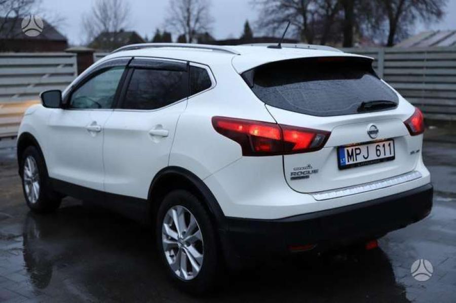 Balts Nissan Rogue 2018 Kėdainiai, ar dzinēja tilpumu 2.00 L un nobraukumu 101 tūkst. km par 9500 €, foto 6 vietnē AUTOMOTO.COM.LV