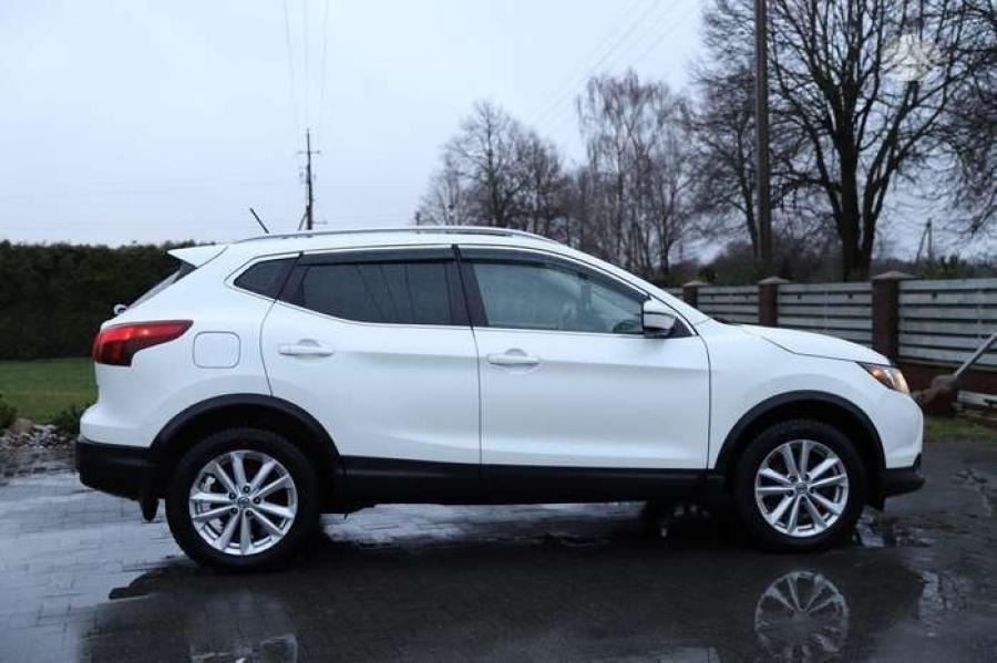 Balts Nissan Rogue 2018 Kėdainiai, ar dzinēja tilpumu 2.00 L un nobraukumu 101 tūkst. km par 9500 €, foto 7 vietnē AUTOMOTO.COM.LV
