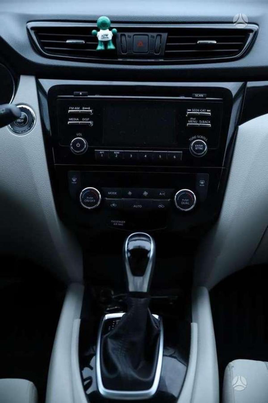 Balts Nissan Rogue 2018 Kėdainiai, ar dzinēja tilpumu 2.00 L un nobraukumu 101 tūkst. km par 9500 €, foto 16 vietnē AUTOMOTO.COM.LV