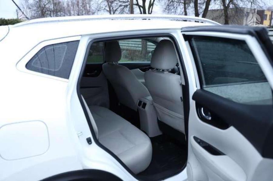 Balts Nissan Rogue 2018 Kėdainiai, ar dzinēja tilpumu 2.00 L un nobraukumu 101 tūkst. km par 9500 €, foto 18 vietnē AUTOMOTO.COM.LV