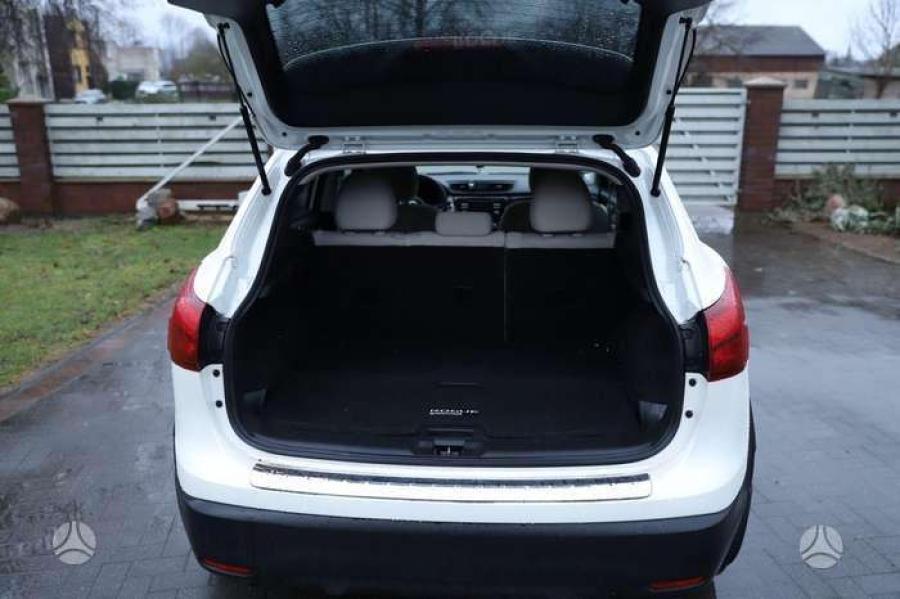 Balts Nissan Rogue 2018 Kėdainiai, ar dzinēja tilpumu 2.00 L un nobraukumu 101 tūkst. km par 9500 €, foto 20 vietnē AUTOMOTO.COM.LV
