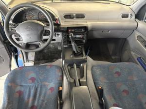 Zils Nissan Serena 1999 Tallina, ar dzinēja tilpumu 1.60 L un nobraukumu 205 tūkst. km par 3900 €, foto 12 vietnē AUTOMOTO.COM.LV
