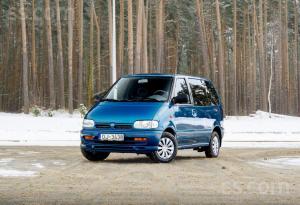 Blue Nissan Serena 1995 in Riga, with an engine capacity of 2.30 L and mileage of 242 thousand km for 5990 €, photo  on AUTOMOTO.COM.LV