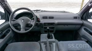 Zils Nissan Serena 1995 Rīga, ar dzinēja tilpumu 2.30 L un nobraukumu 242 tūkst. km par 5990 €, foto 12 vietnē AUTOMOTO.COM.LV
