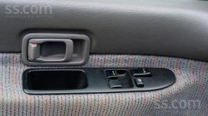 Zils Nissan Serena 1995 Rīga, ar dzinēja tilpumu 2.30 L un nobraukumu 242 tūkst. km par 5990 €, foto 21 vietnē AUTOMOTO.COM.LV
