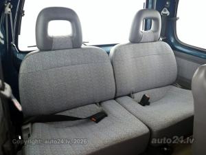 Blue Nissan Serena 1995 in Tallinn, with an engine capacity of 1.60 L and mileage of 248 thousand km for 1499 €, photo 8 on AUTOMOTO.COM.LV