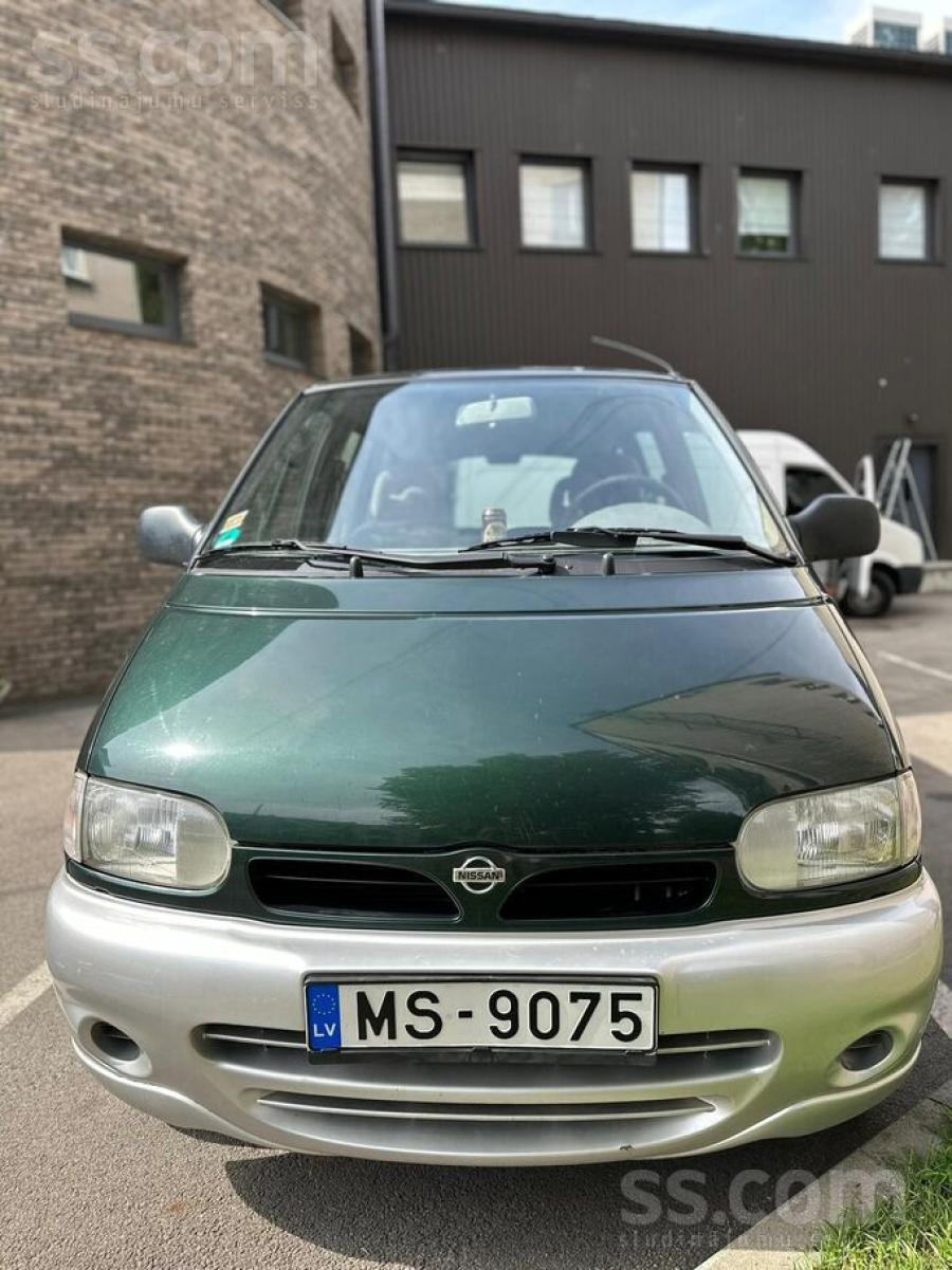 Zaļš Nissan Serena 2000 Rīga, ar dzinēja tilpumu 1.60 L un nobraukumu 150 tūkst. km par 1200 €, foto 3 vietnē AUTOMOTO.COM.LV