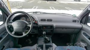 Green Nissan Serena 2000 in Riga, with an engine capacity of 1.60 L and mileage of 150 thousand km for 3990 €, photo 12 on AUTOMOTO.COM.LV
