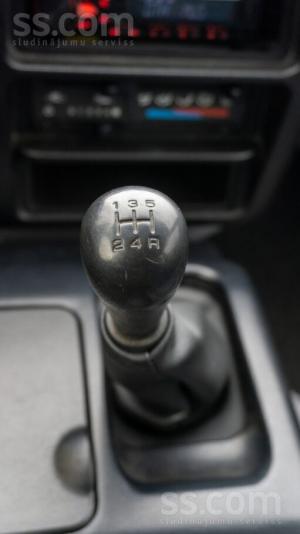 Green Nissan Serena 2000 in Riga, with an engine capacity of 1.60 L and mileage of 150 thousand km for 3990 €, photo 16 on AUTOMOTO.COM.LV