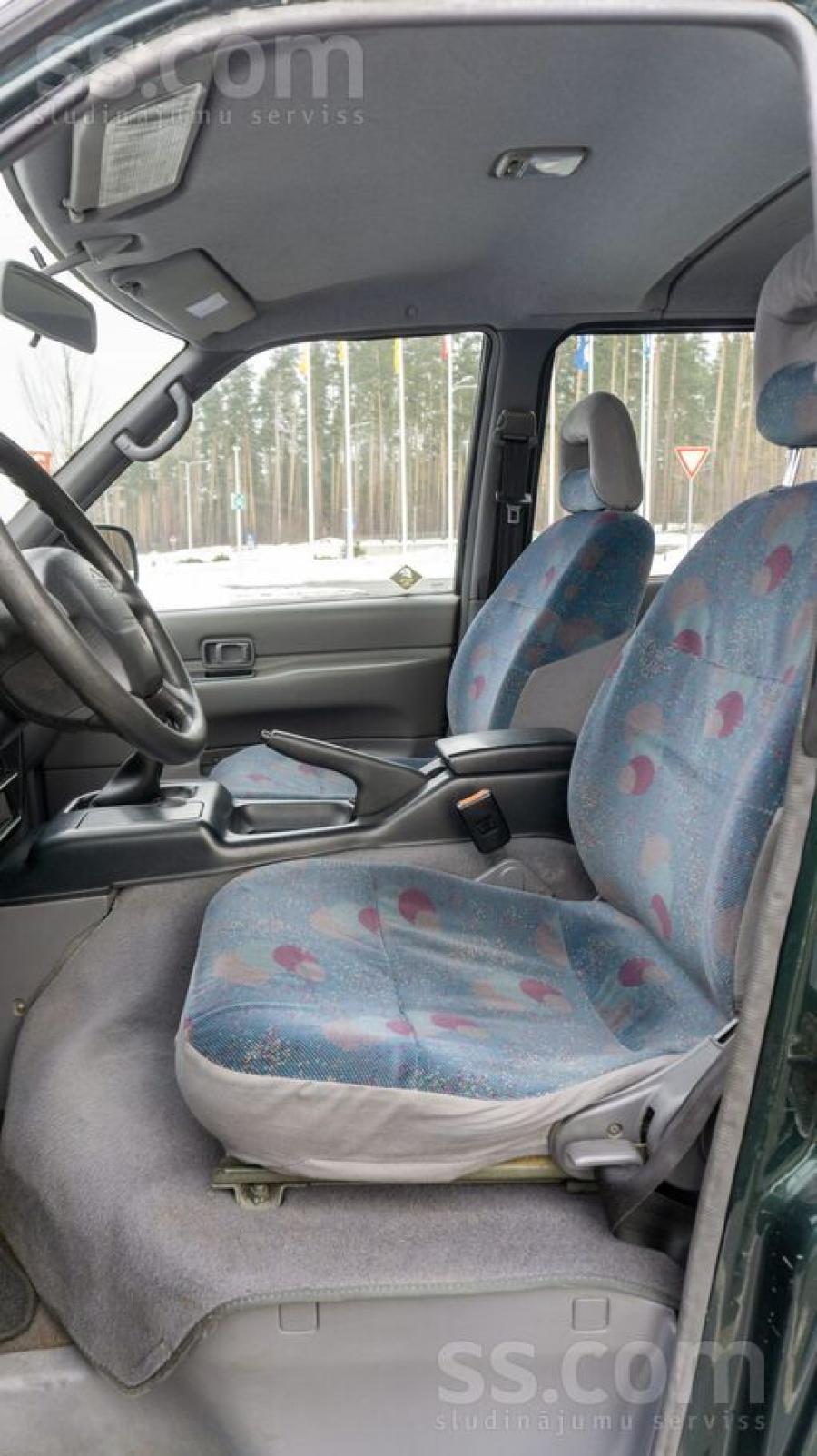 Green Nissan Serena 2000 in Riga, with an engine capacity of 1.60 L and mileage of 150 thousand km for 3990 €, photo 20 on AUTOMOTO.COM.LV