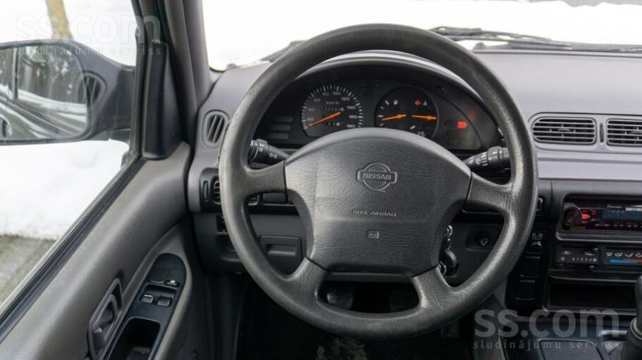 Zaļš Nissan Serena 2000 Rīga, ar dzinēja tilpumu 1.60 L un nobraukumu 150 tūkst. km par 2990 €, foto 14 vietnē AUTOMOTO.COM.LV