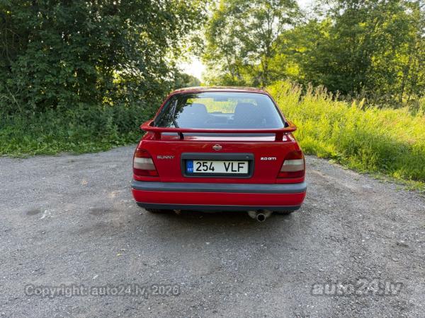 Красный Ниссан Санни 1991 в Таллин, объемом двигателя 2.00 л и пробегом 250 тыс. км за 7800 €, фото 5 на AUTOMOTO.COM.LV