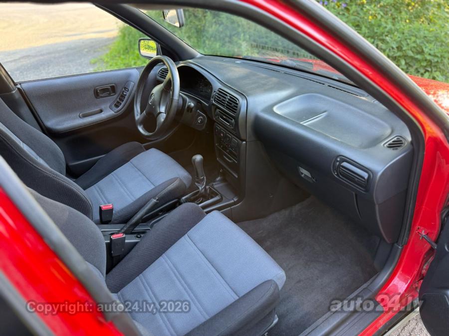 Красный Ниссан Санни 1991 в Таллин, объемом двигателя 2.00 л и пробегом 250 тыс. км за 7800 €, фото 10 на AUTOMOTO.COM.LV