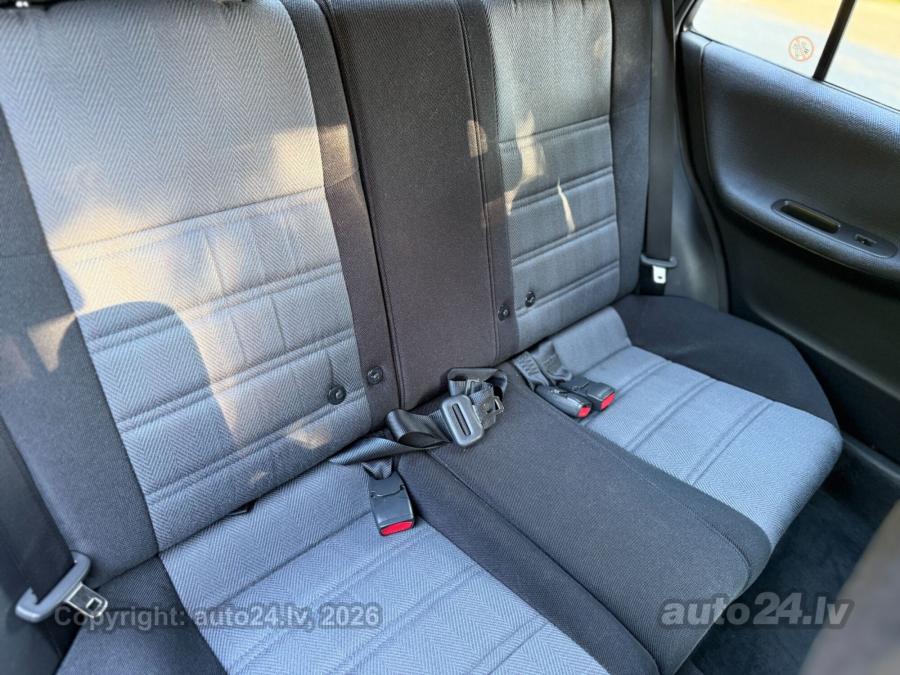 Красный Ниссан Санни 1991 в Таллин, объемом двигателя 2.00 л и пробегом 250 тыс. км за 7800 €, фото 14 на AUTOMOTO.COM.LV