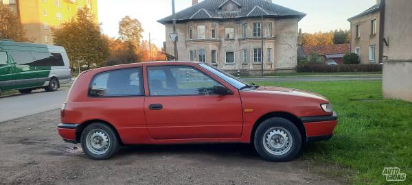 Sarkans Nissan Sunny 1993 Kauņa, ar dzinēja tilpumu 2.00 L un nobraukumu 182 tūkst. km par 777 €, foto 3 vietnē AUTOMOTO.COM.LV