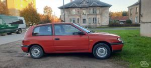 Sarkans Nissan Sunny 1993 Kauņa, ar dzinēja tilpumu 2.00 L un nobraukumu 182 tūkst. km par 777 €, foto 4 vietnē AUTOMOTO.COM.LV